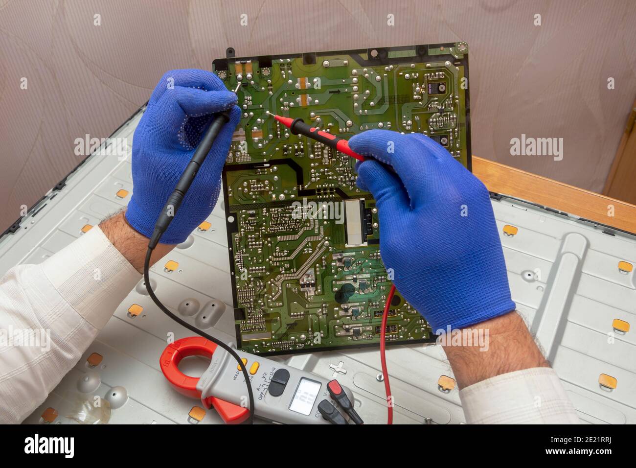 Clamp meter hi-res stock photography and images - Alamy