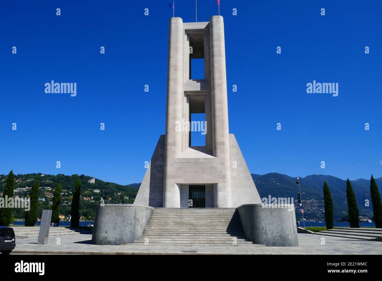War Memorial Monuments High Resolution Stock Photography and Images - Alamy