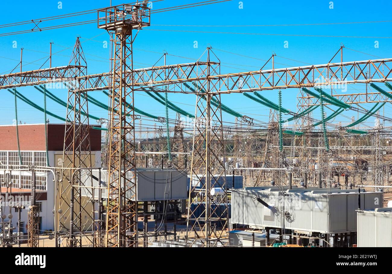 Electricity generation and distribution power plant Stock Photo - Alamy