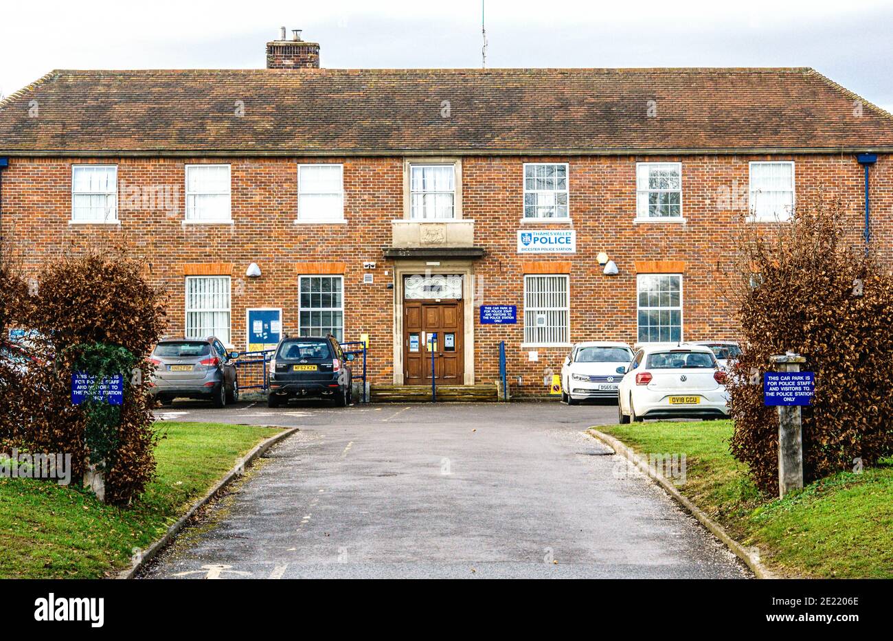 Bicester police station hi-res stock photography and images - Alamy