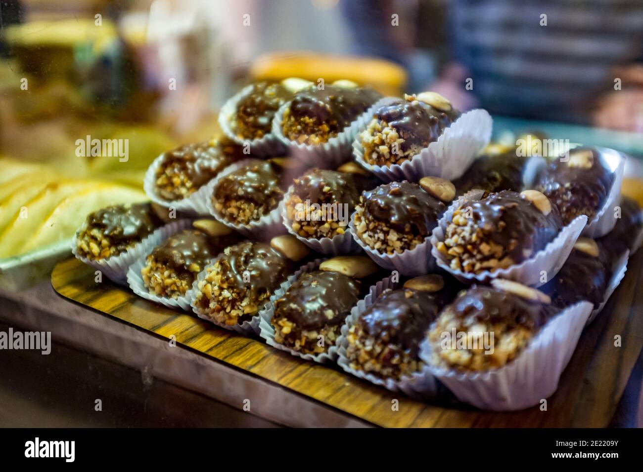 Moroccan pastries hi-res stock photography and images - Alamy
