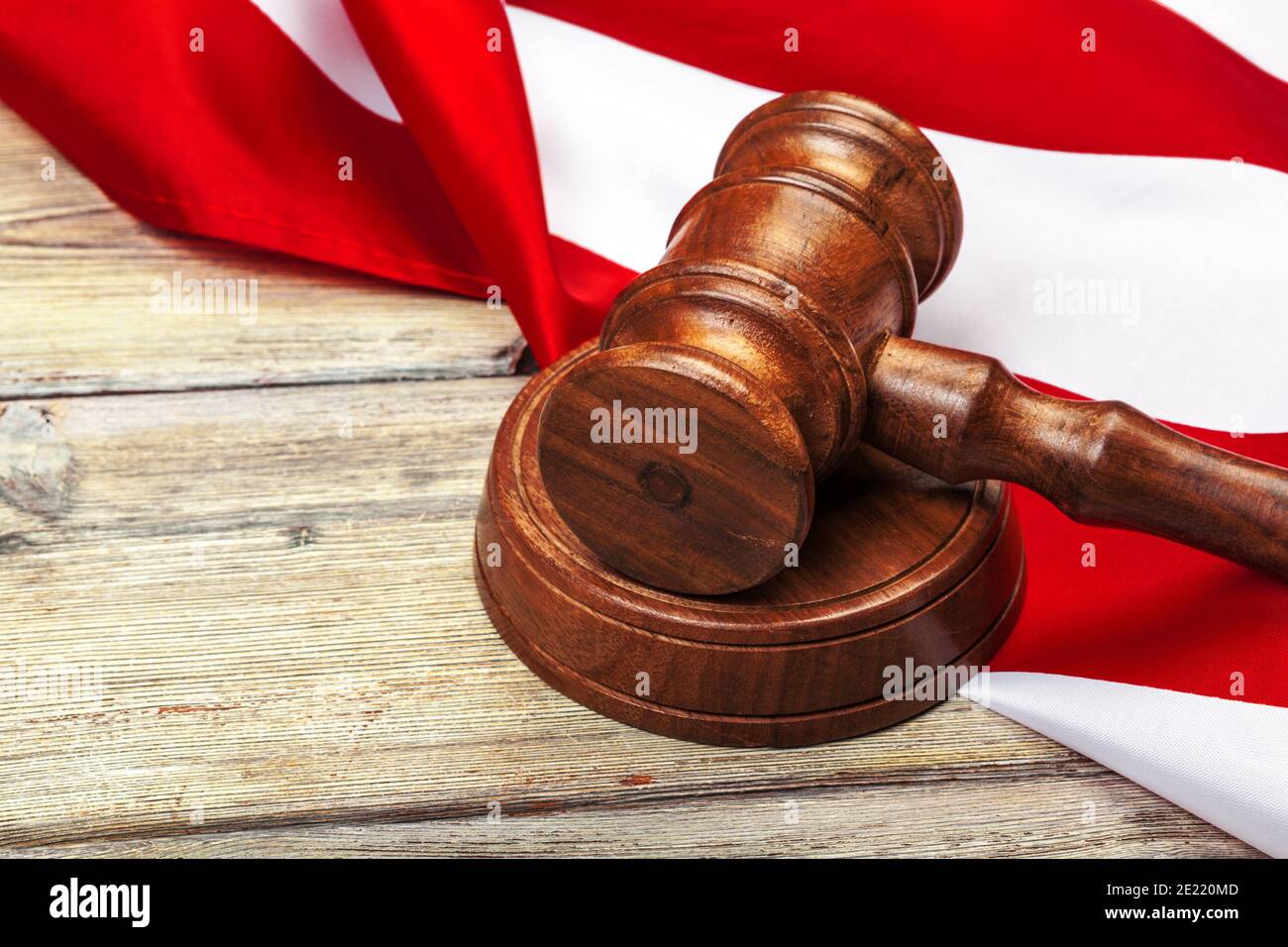 Wooden gavel and USA flag Stock Photo - Alamy