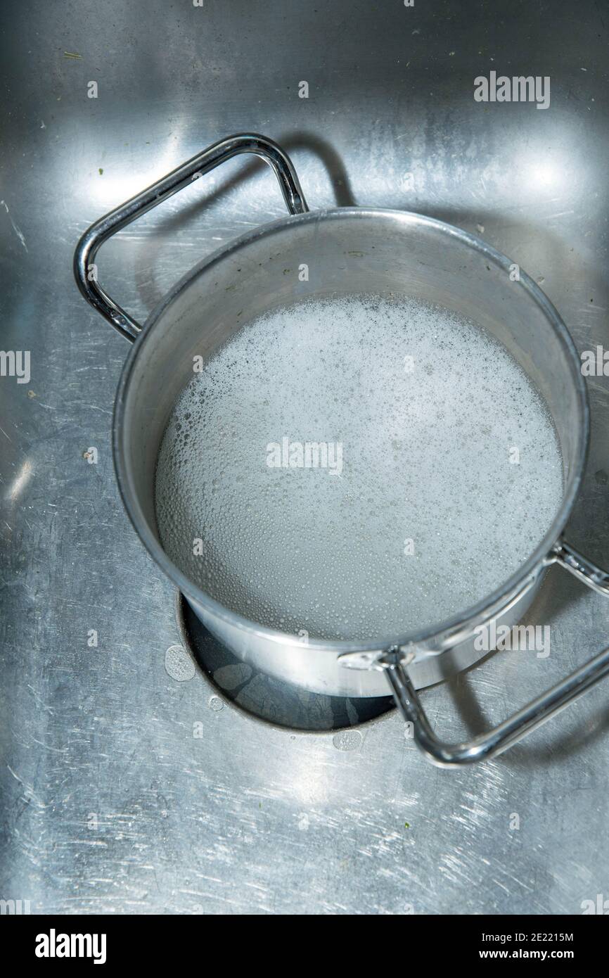 Filling pot hole hi-res stock photography and images - Alamy