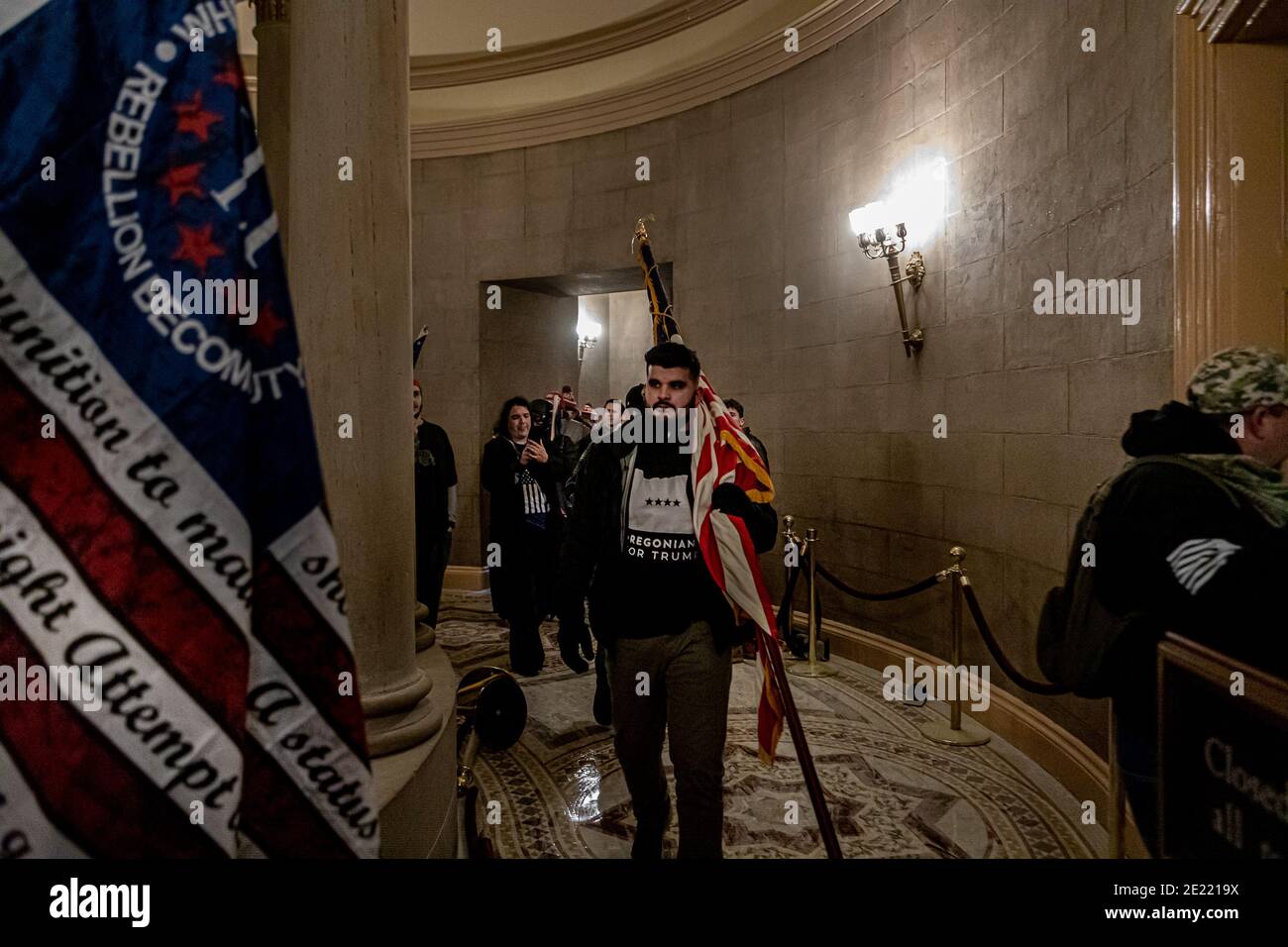 Capitol building january 2021 storm hi-res stock photography and images ...