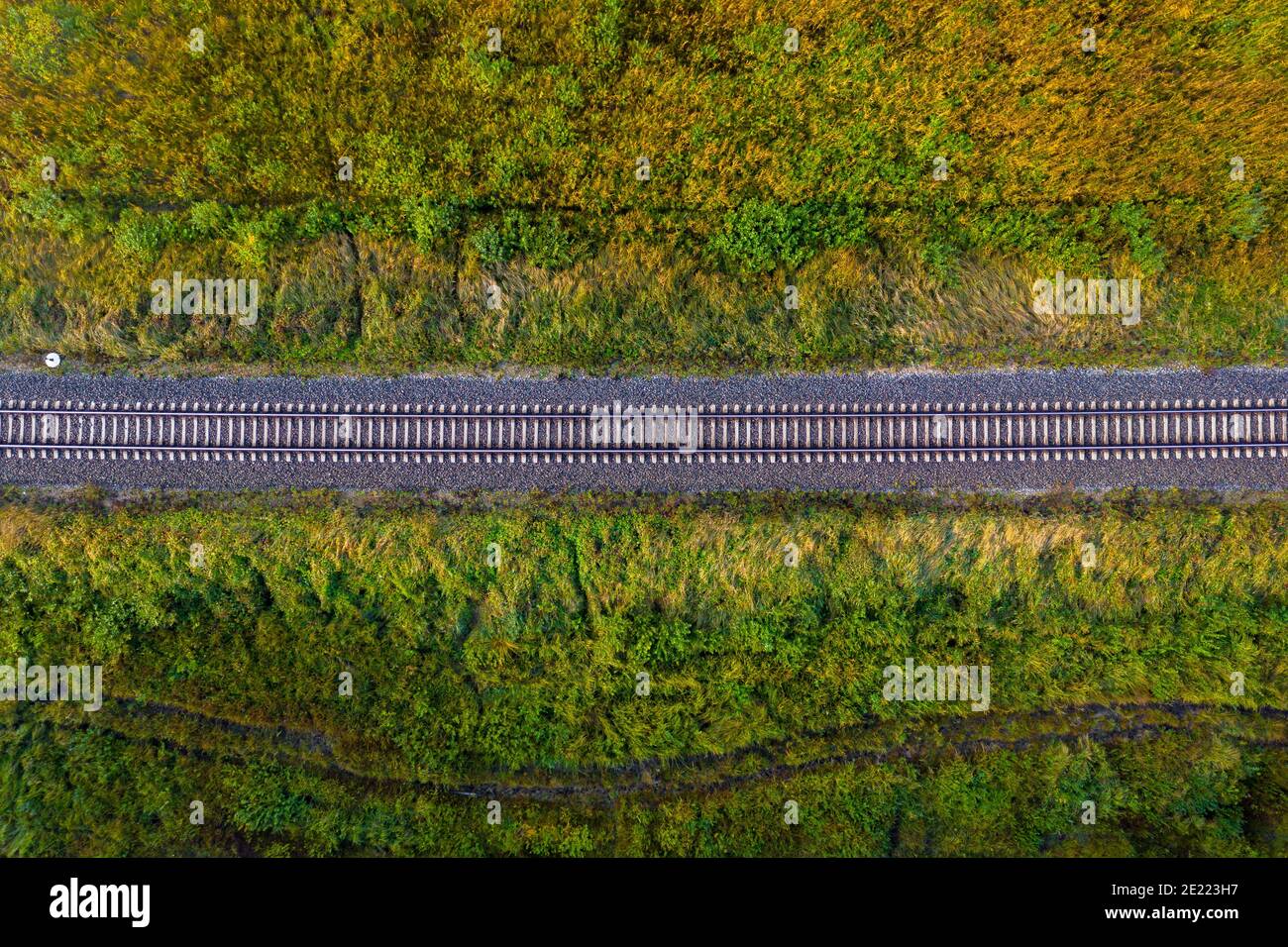 Rail track top down hi-res stock photography and images - Alamy