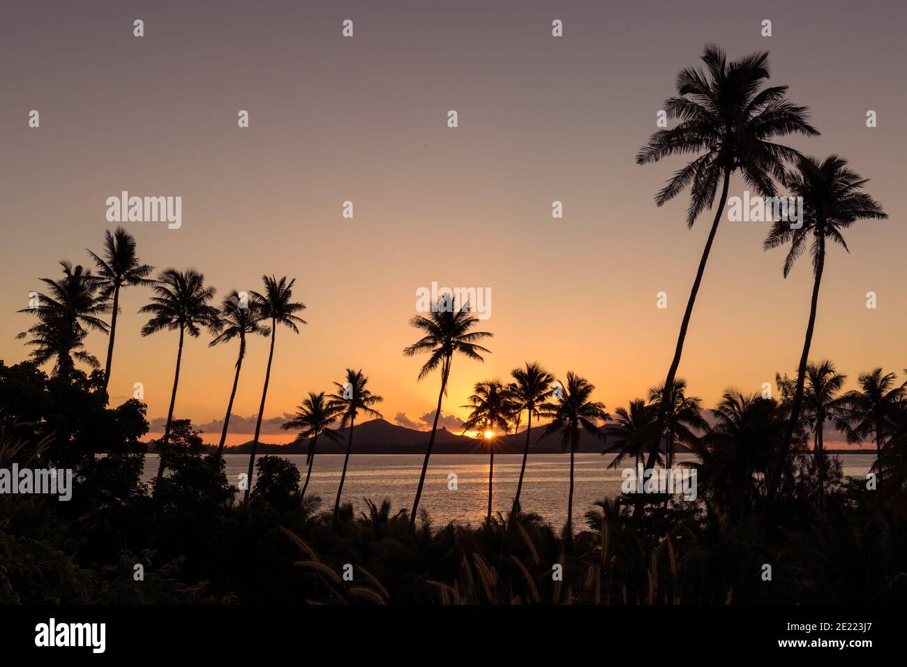 Beautiful sunset in fiji hi-res stock photography and images - Alamy