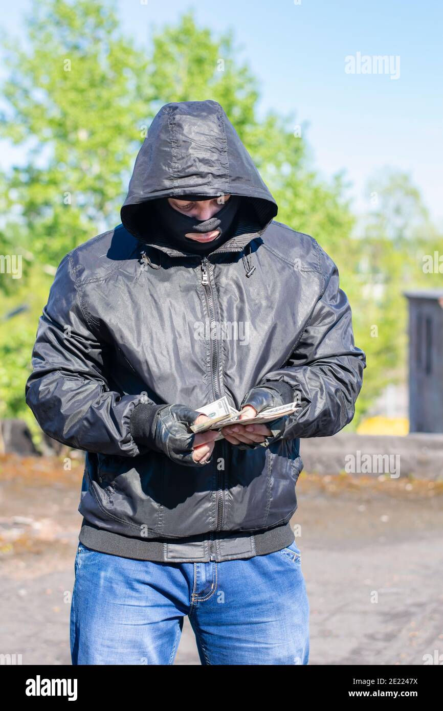 Bandit mask hi-res stock photography and images - Alamy
