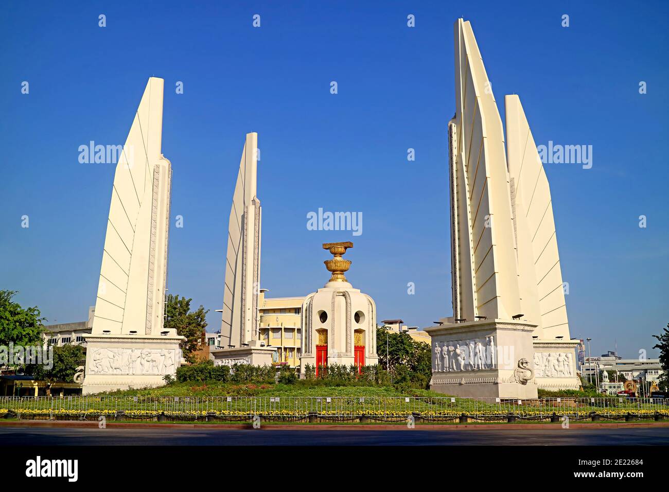 The Democracy Monument to Commemorate the Siamese Revolution of 1932 ...