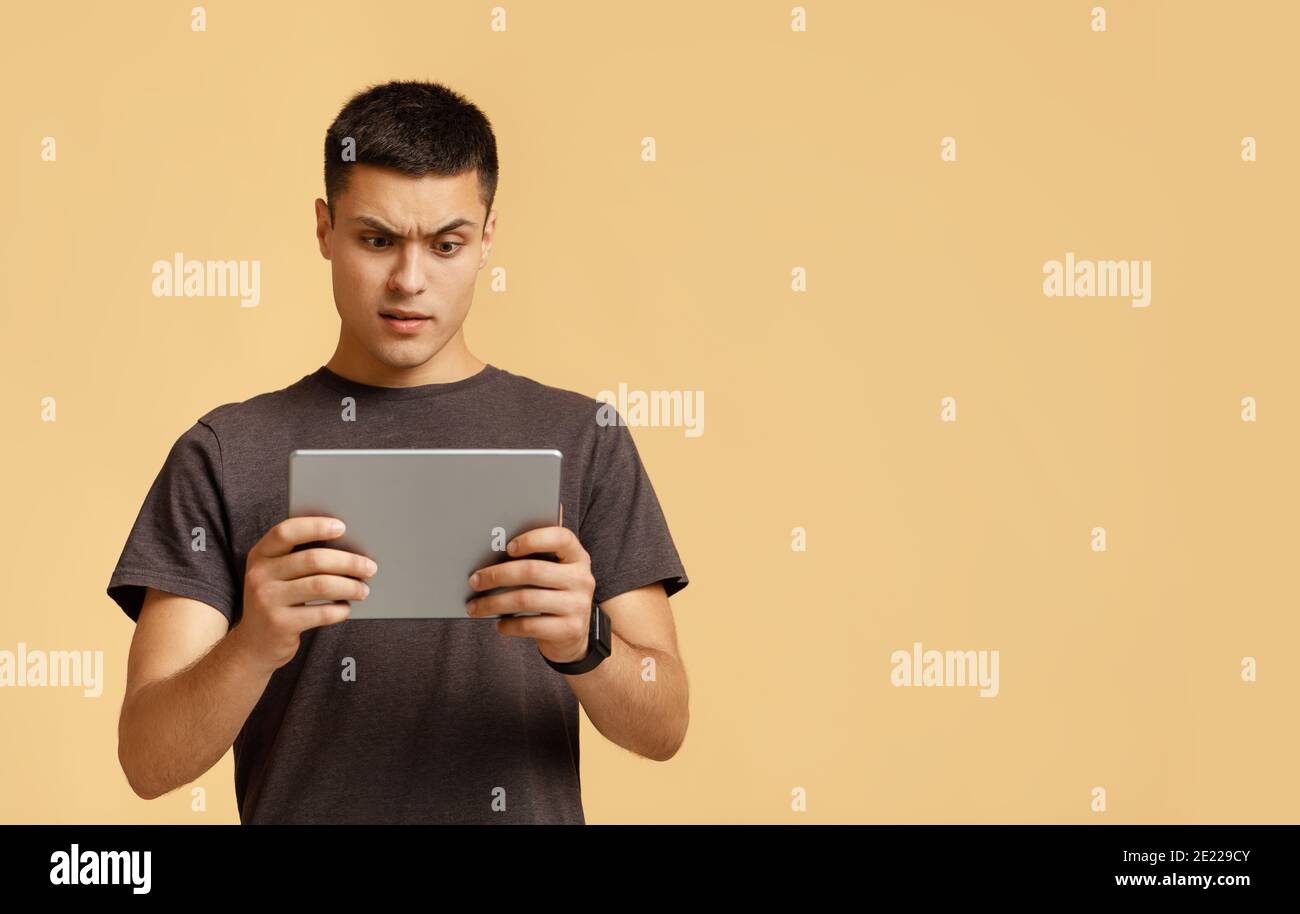 Amazing news, shocking message, problems and losing in game Stock Photo ...