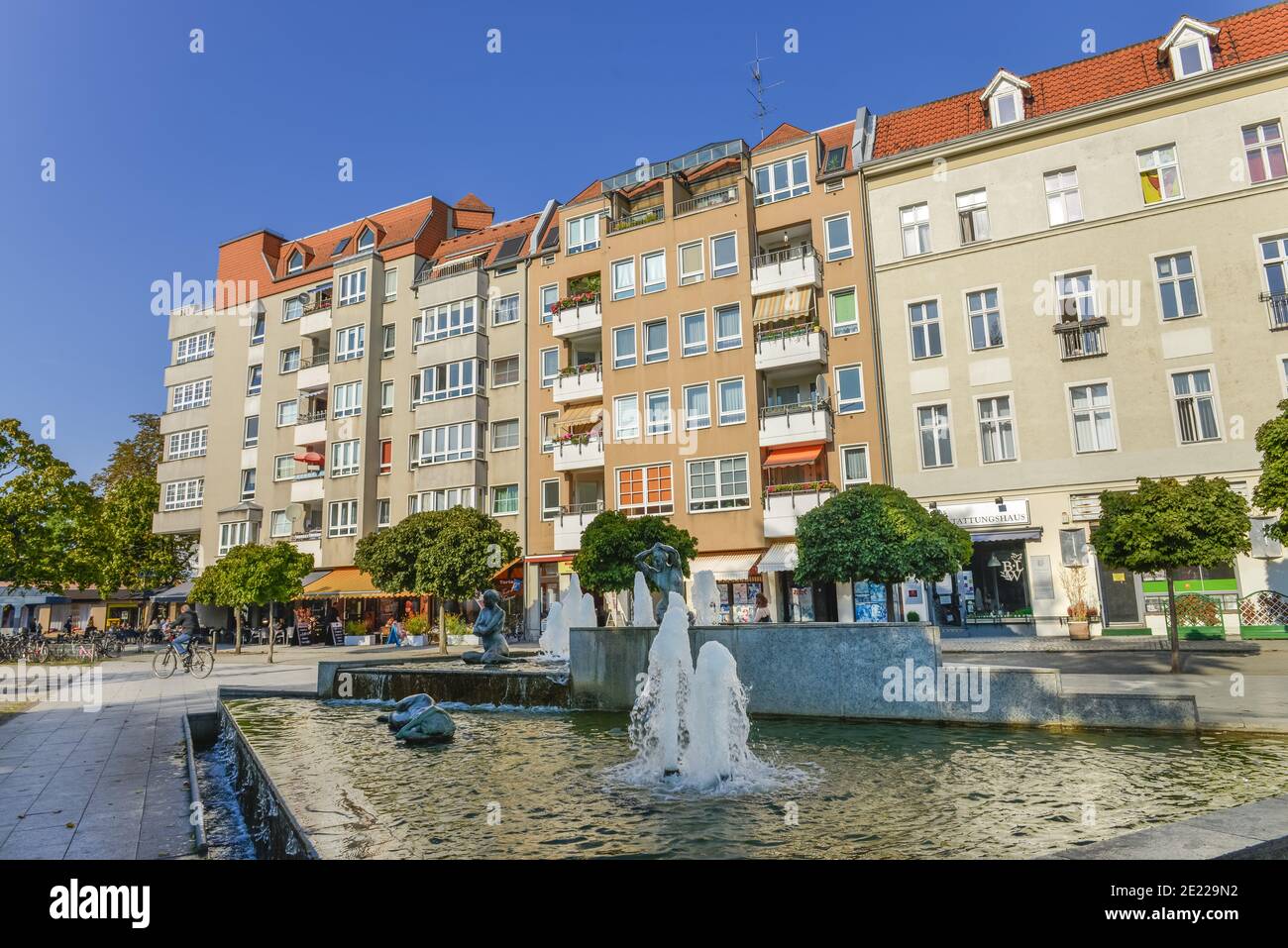 Franz-Neumann-Platz, Reinickendorf, Berlin, Deutschland Stock Photo - Alamy