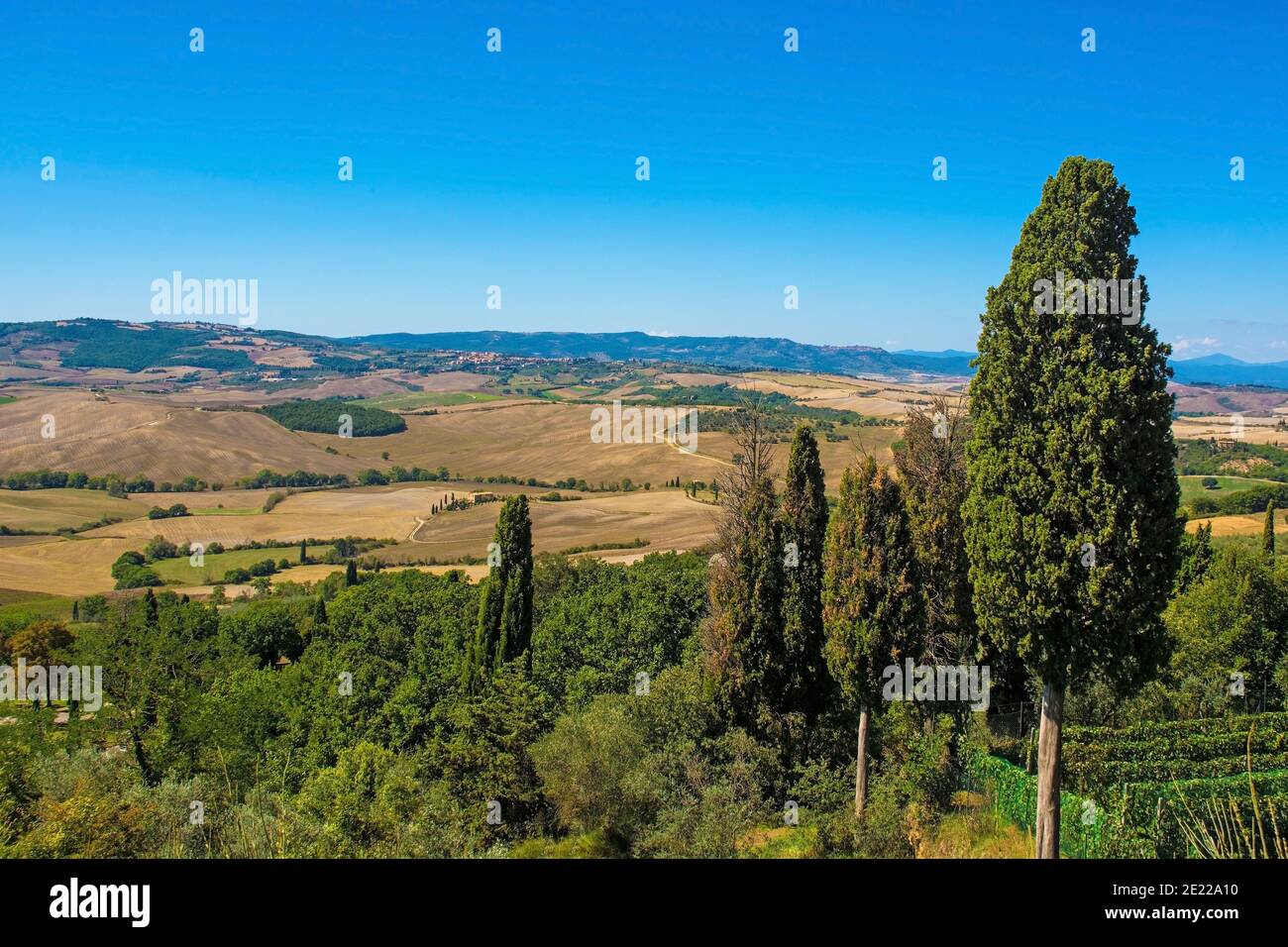Siena hills landscapes hi-res stock photography and images - Alamy