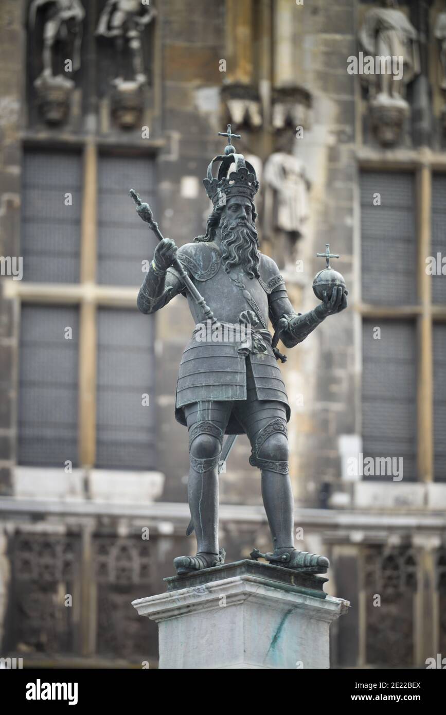 Karlsbrunnen, Markt, Rathaus, Aachen, Nordrhein-Westfalen, Deutschland ...