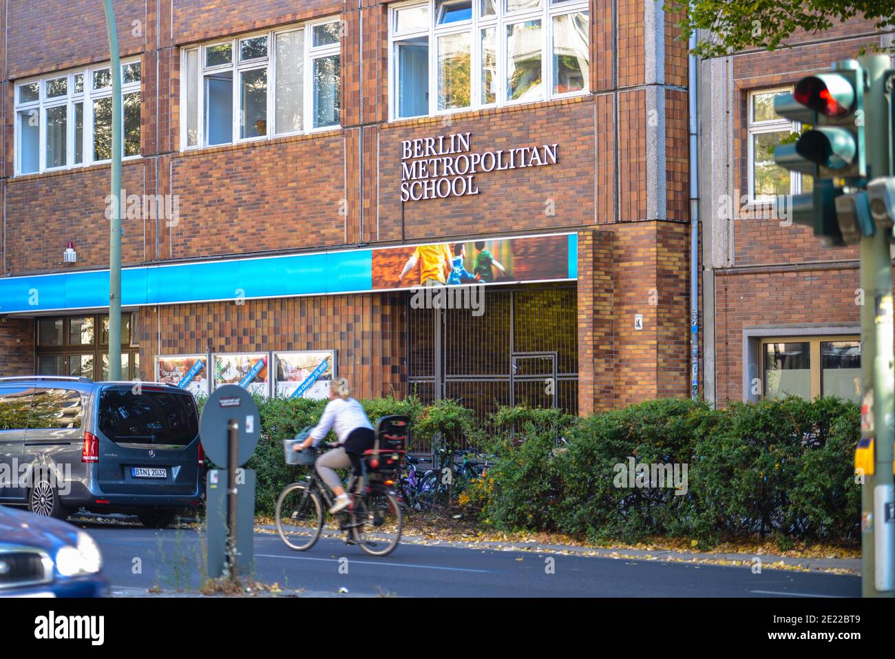 Berlin metropolitan school hi-res stock photography and images - Alamy