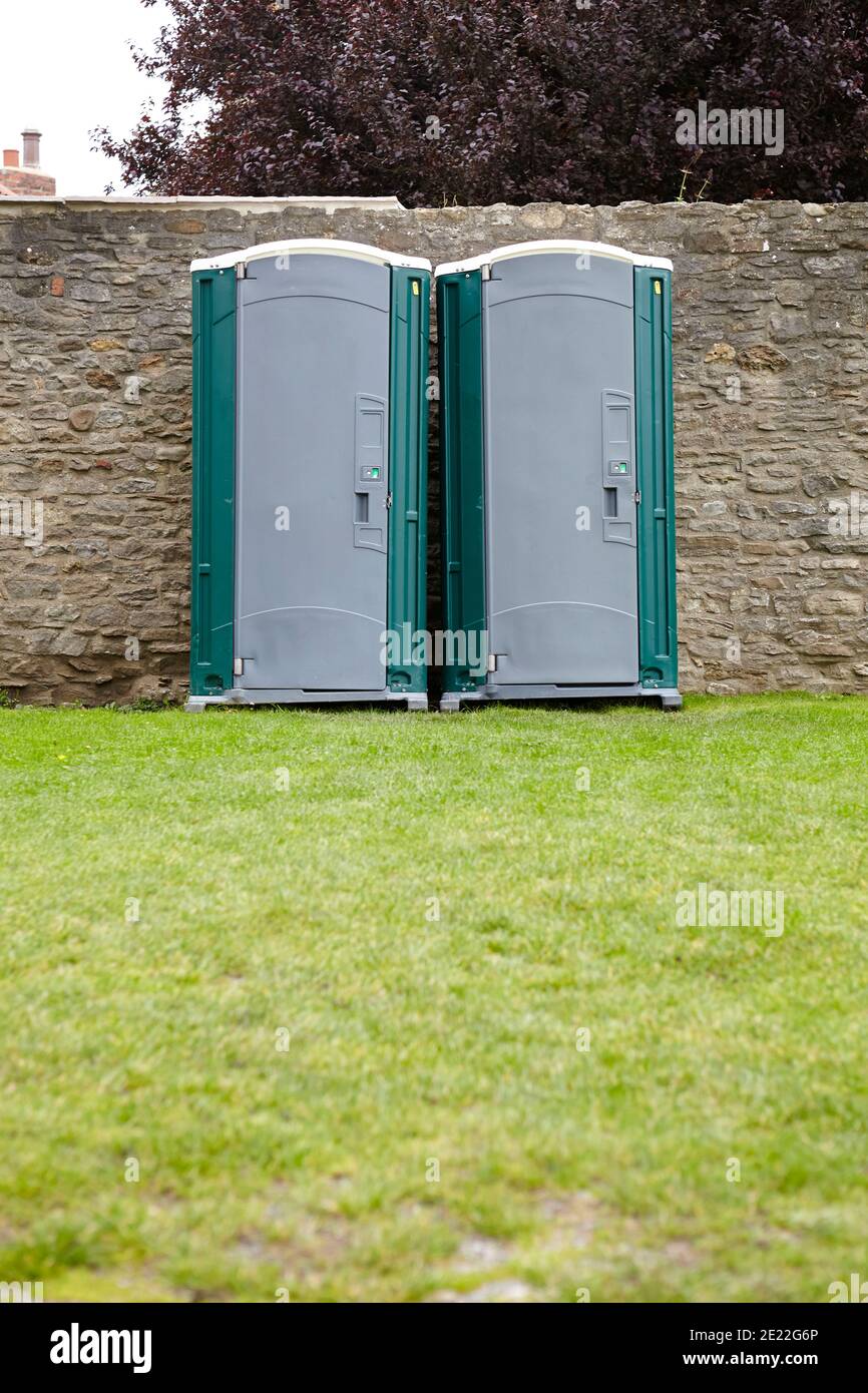 Toilets toilet outside hi-res stock photography and images - Alamy
