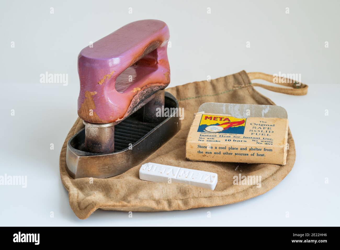 Meta tablets hi-res stock photography and images - Alamy