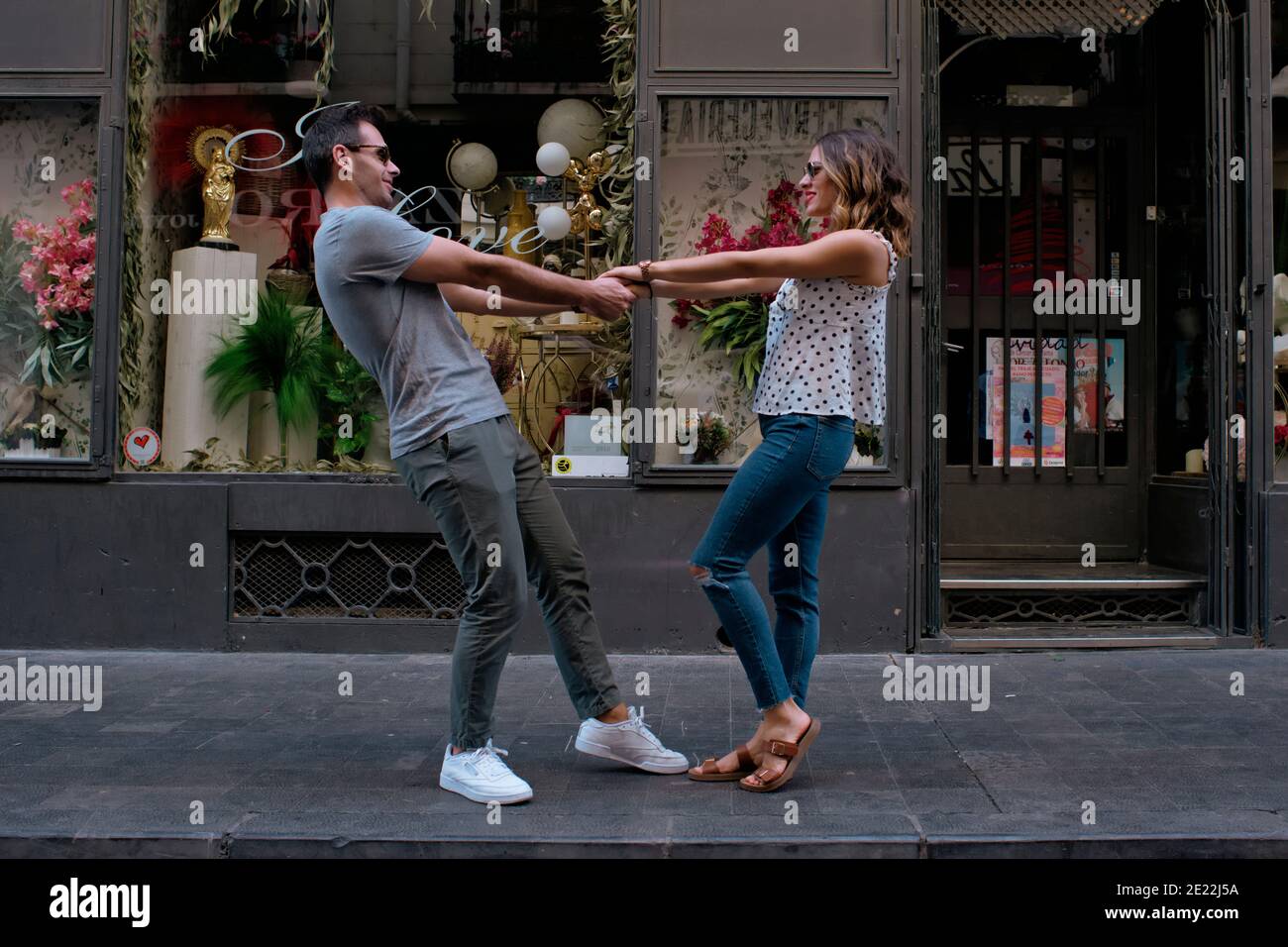 City Couple Outdoor Dance High Resolution Stock Photography and Images ...