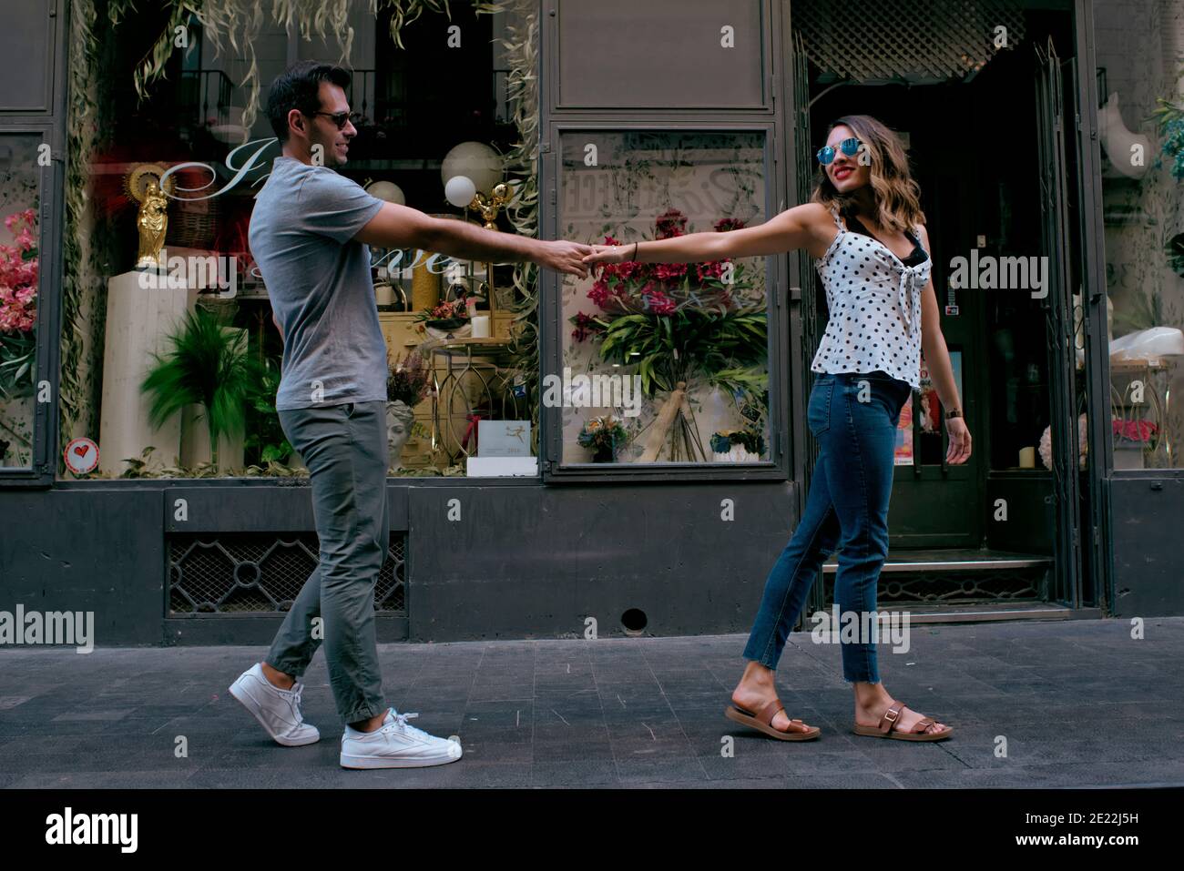 City Couple Outdoor Dance High Resolution Stock Photography and Images ...