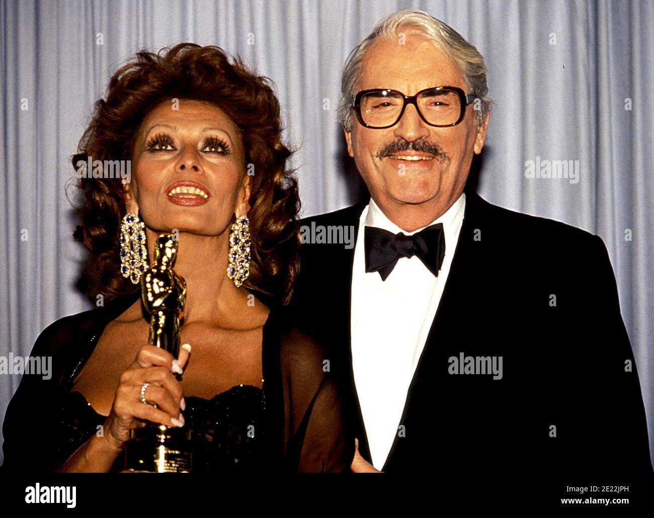 Sophia Loren And Gregory Peck at the 63rd Academy Awards ceremony on ...