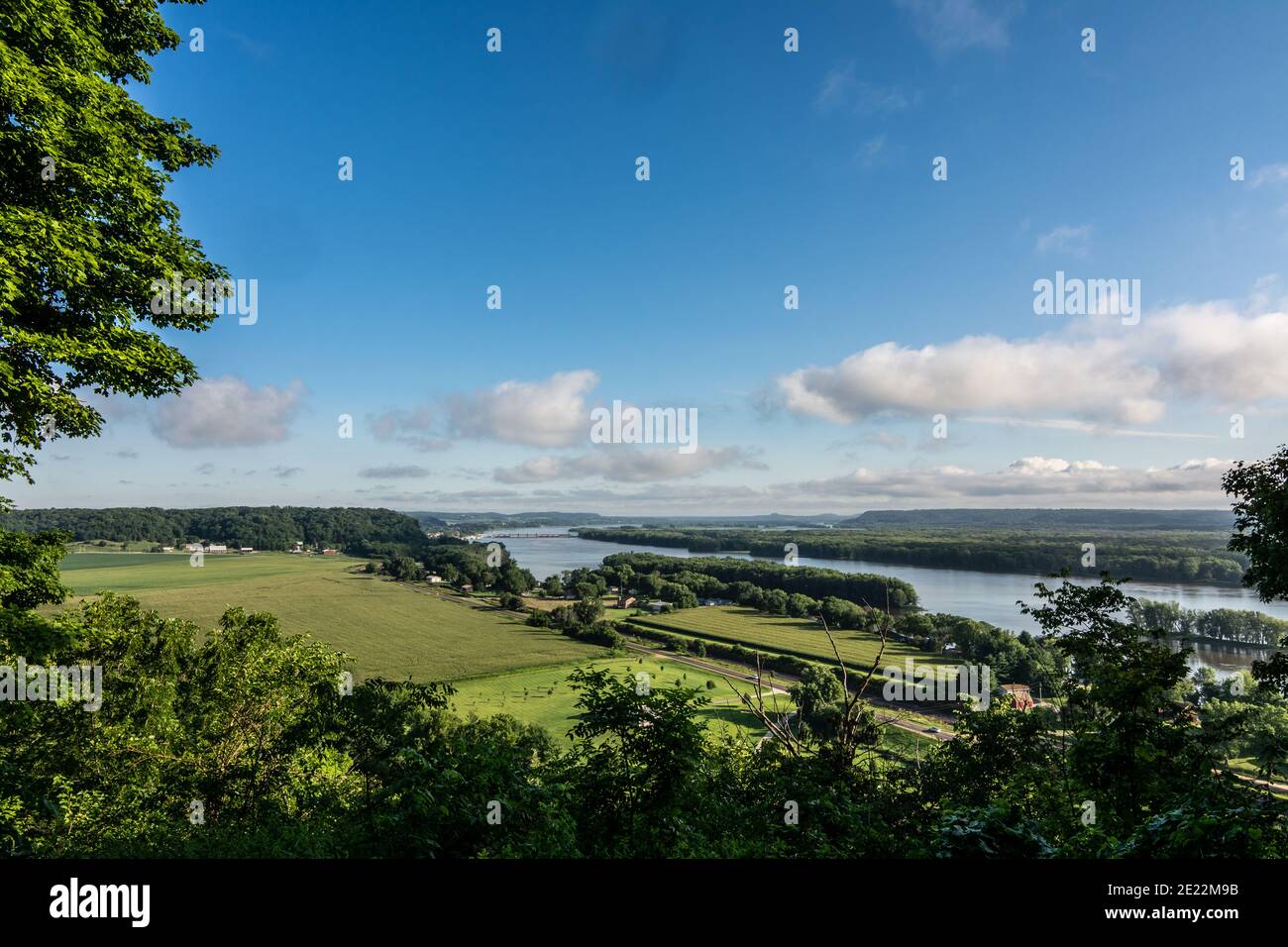 Bellevue state park iowa hi-res stock photography and images - Alamy