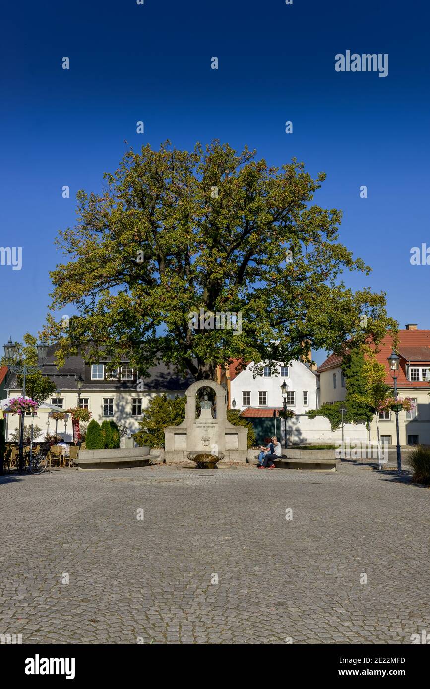 Zentrum centrum hi-res stock photography and images - Alamy