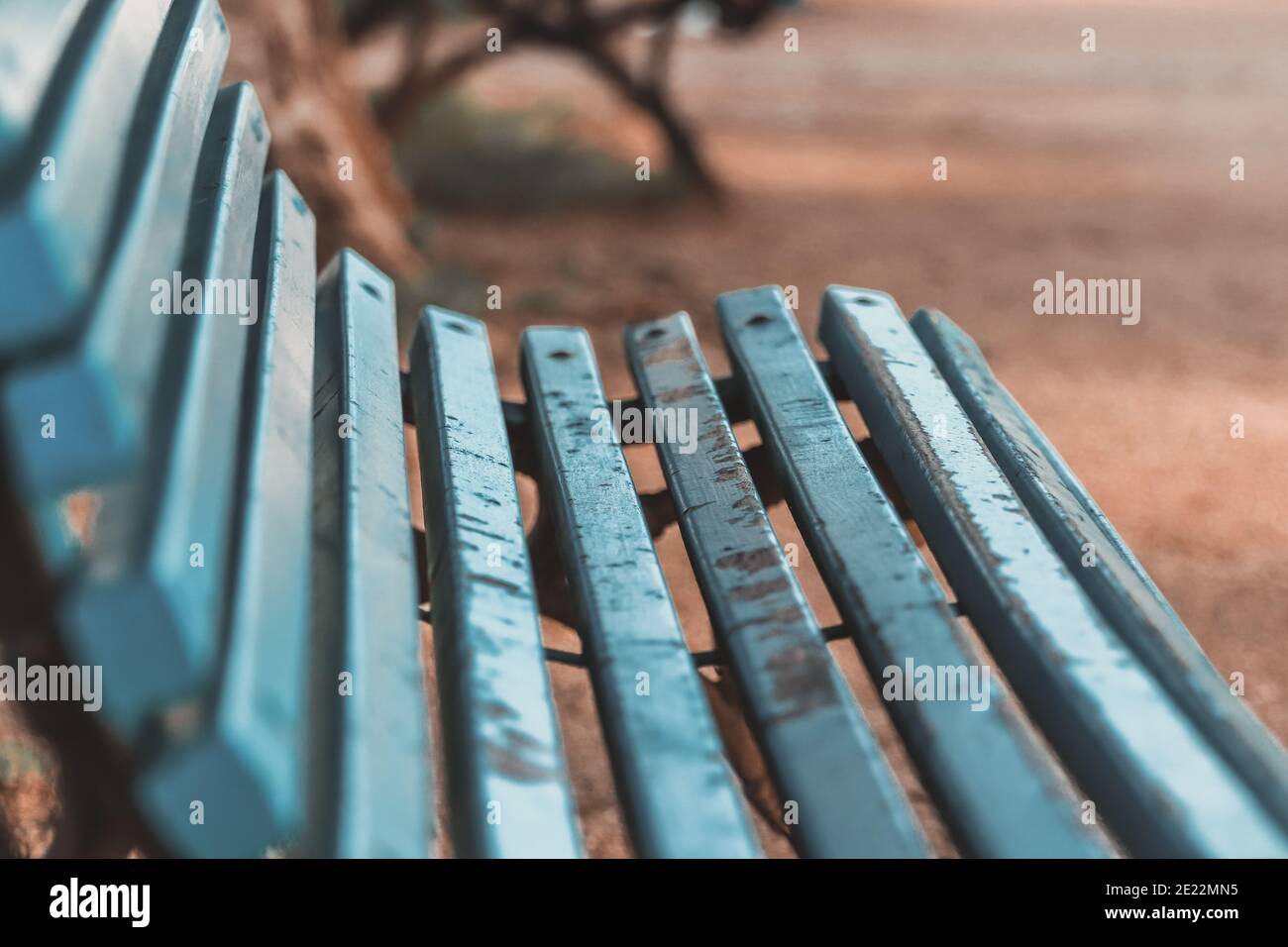 Blue wooden bench hi-res stock photography and images - Alamy