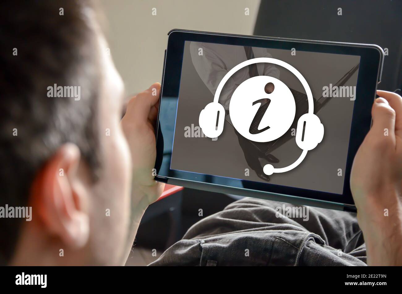 Tablet call center icon hi-res stock photography and images - Alamy