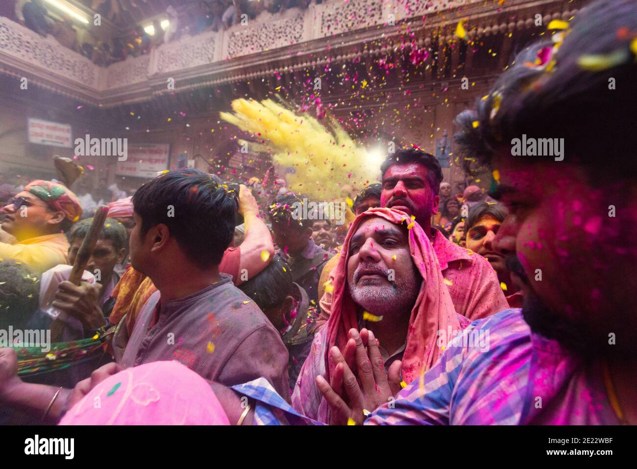 Phoolon wali holi hi-res stock photography and images - Alamy