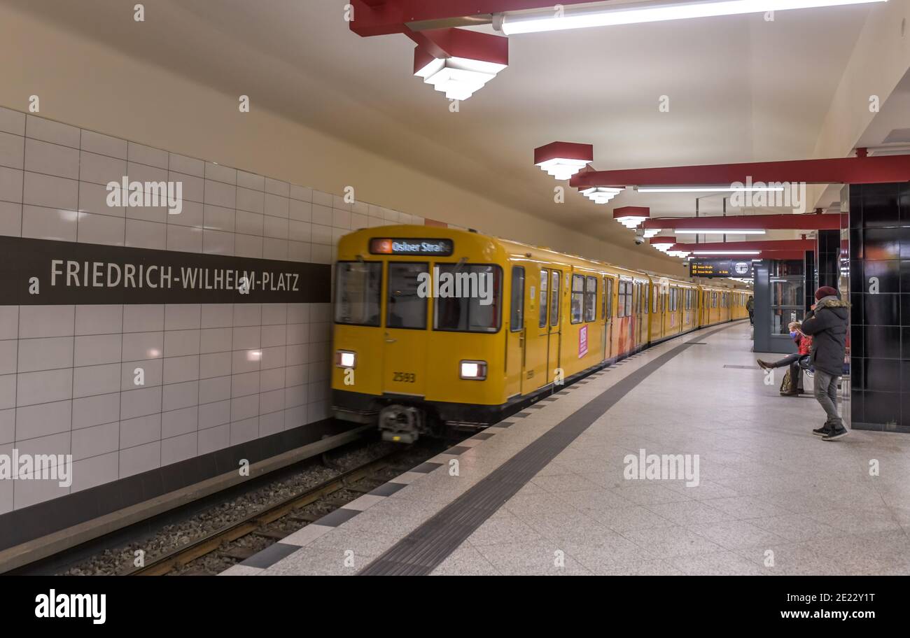 Bahnhof friedenau hi-res stock photography and images - Alamy