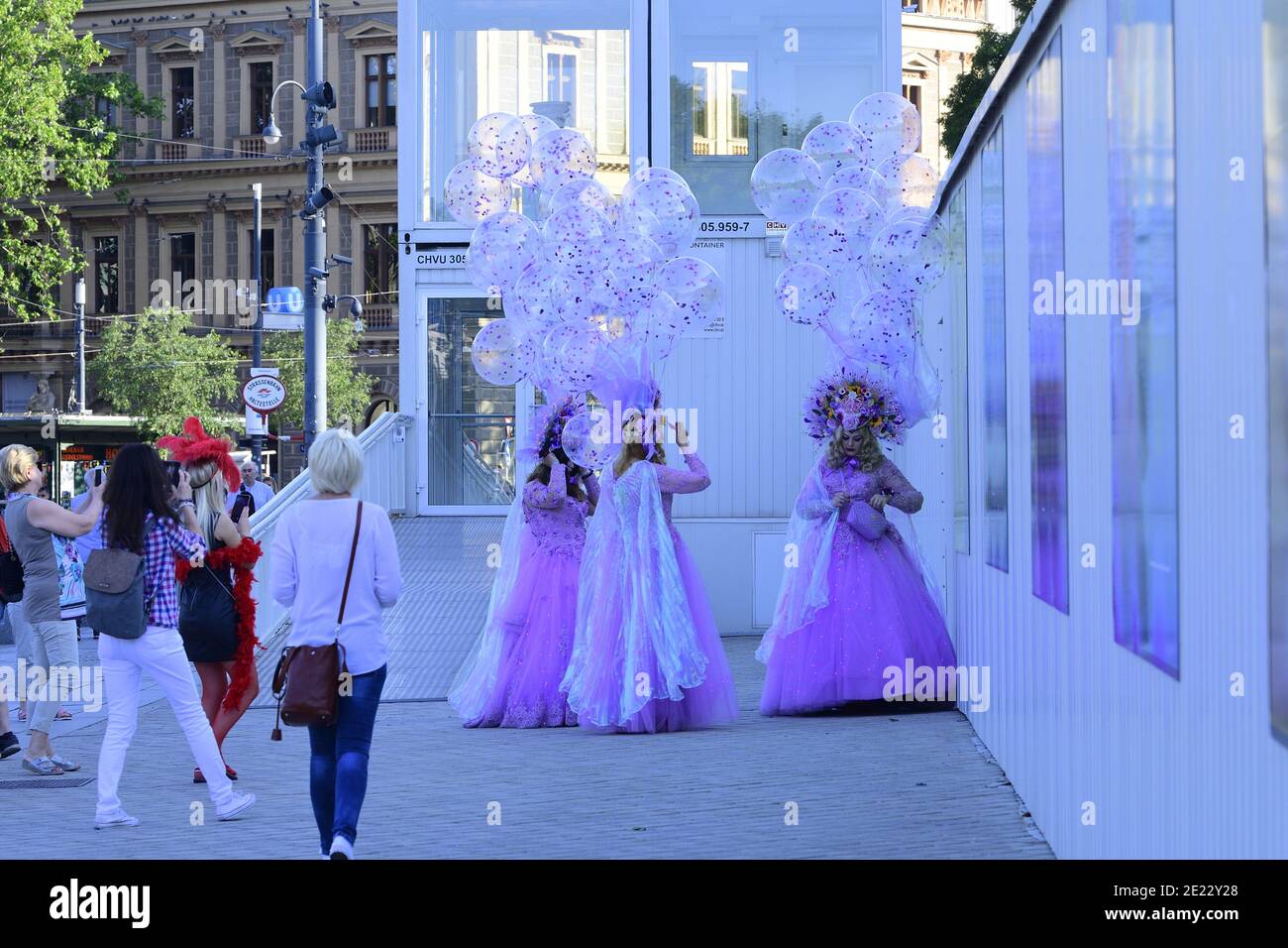 June 08 hi-res stock photography and images - Alamy