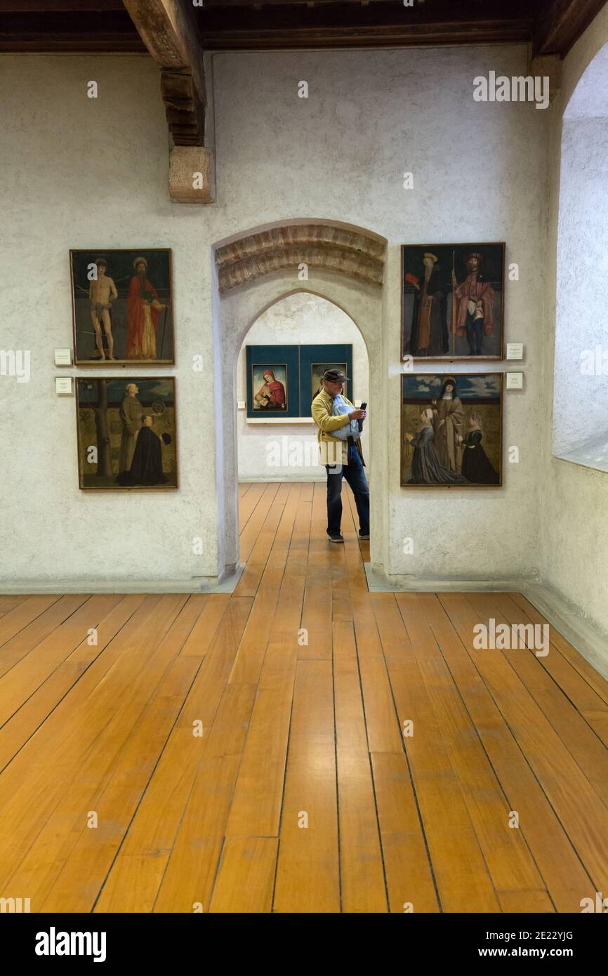 Verona italy castelvecchio interior hi-res stock photography and images ...