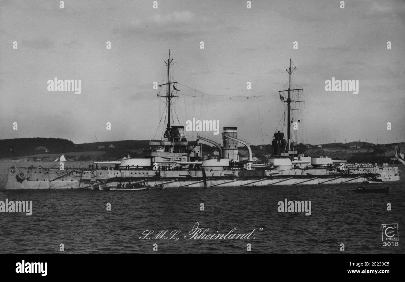 Nassau class battleship Black and White Stock Photos & Images - Alamy