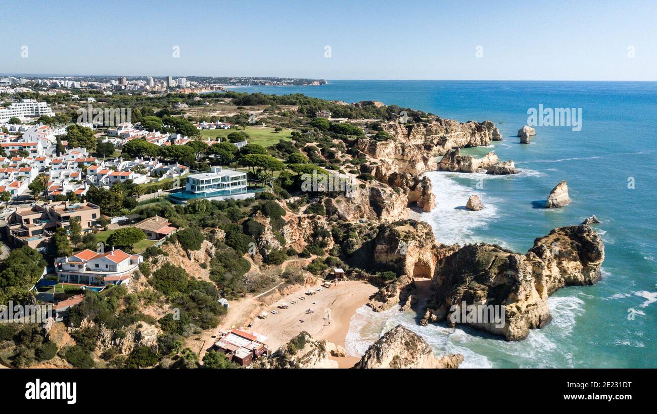 Beautiful shot of Praia da Prainha - Prainha Beach, Alvor, Portimo, The ...
