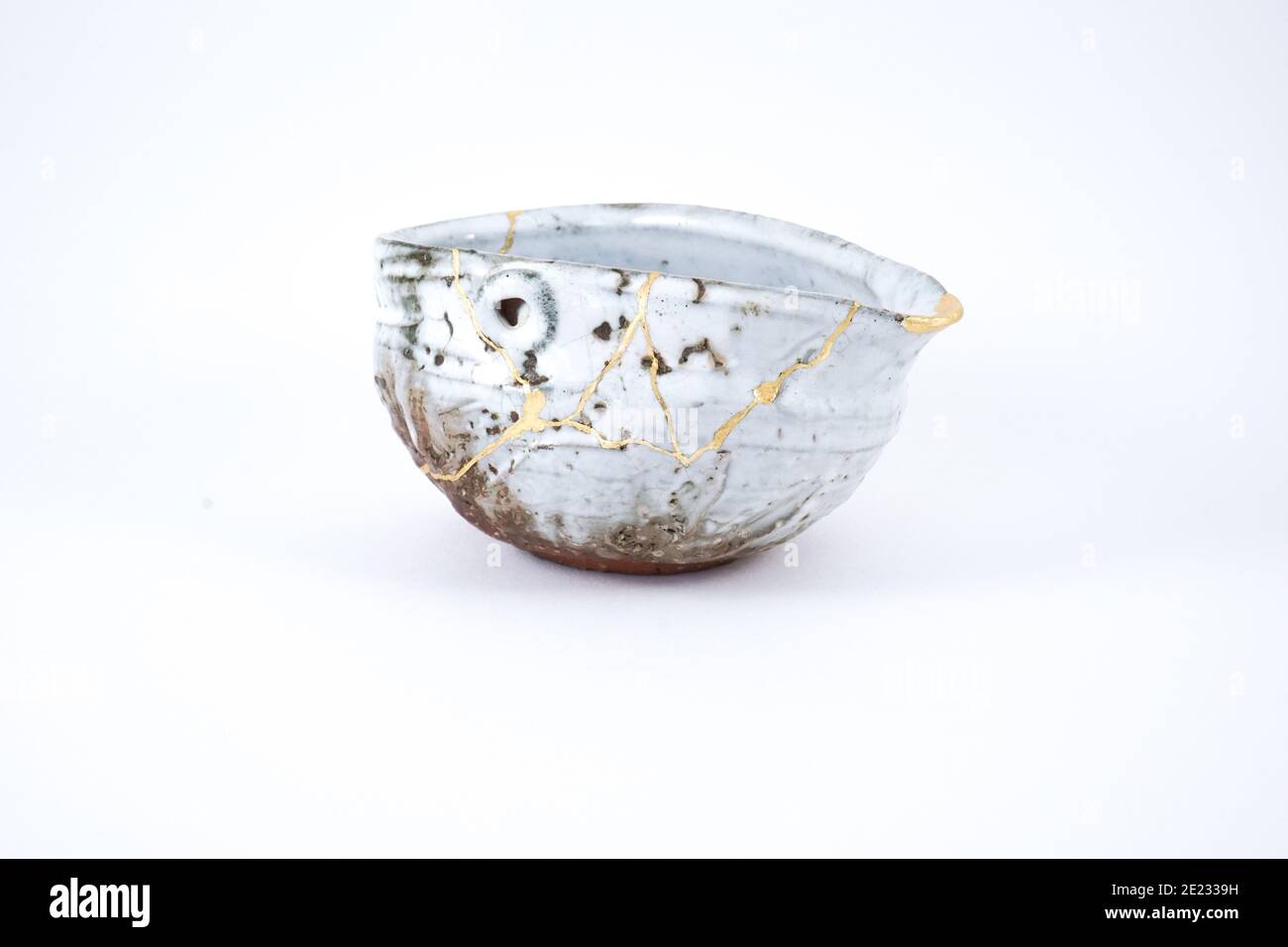 Kintsugi teapot hi-res stock photography and images - Alamy