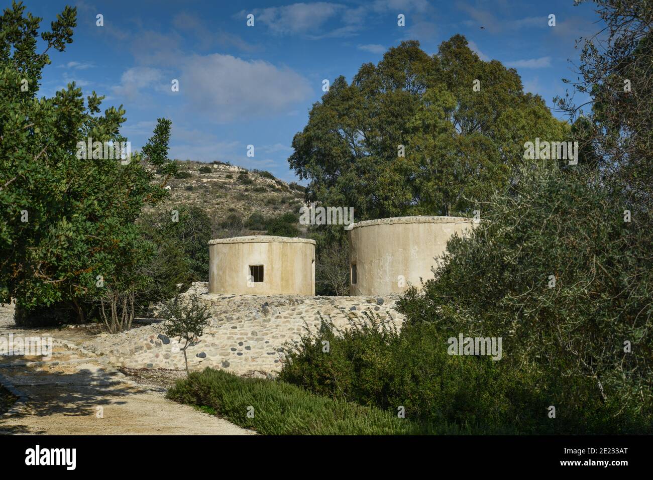 Nachbau Rekonstruktion, Steinzeitliche Ausgrabungsstaette Chirokitia ...