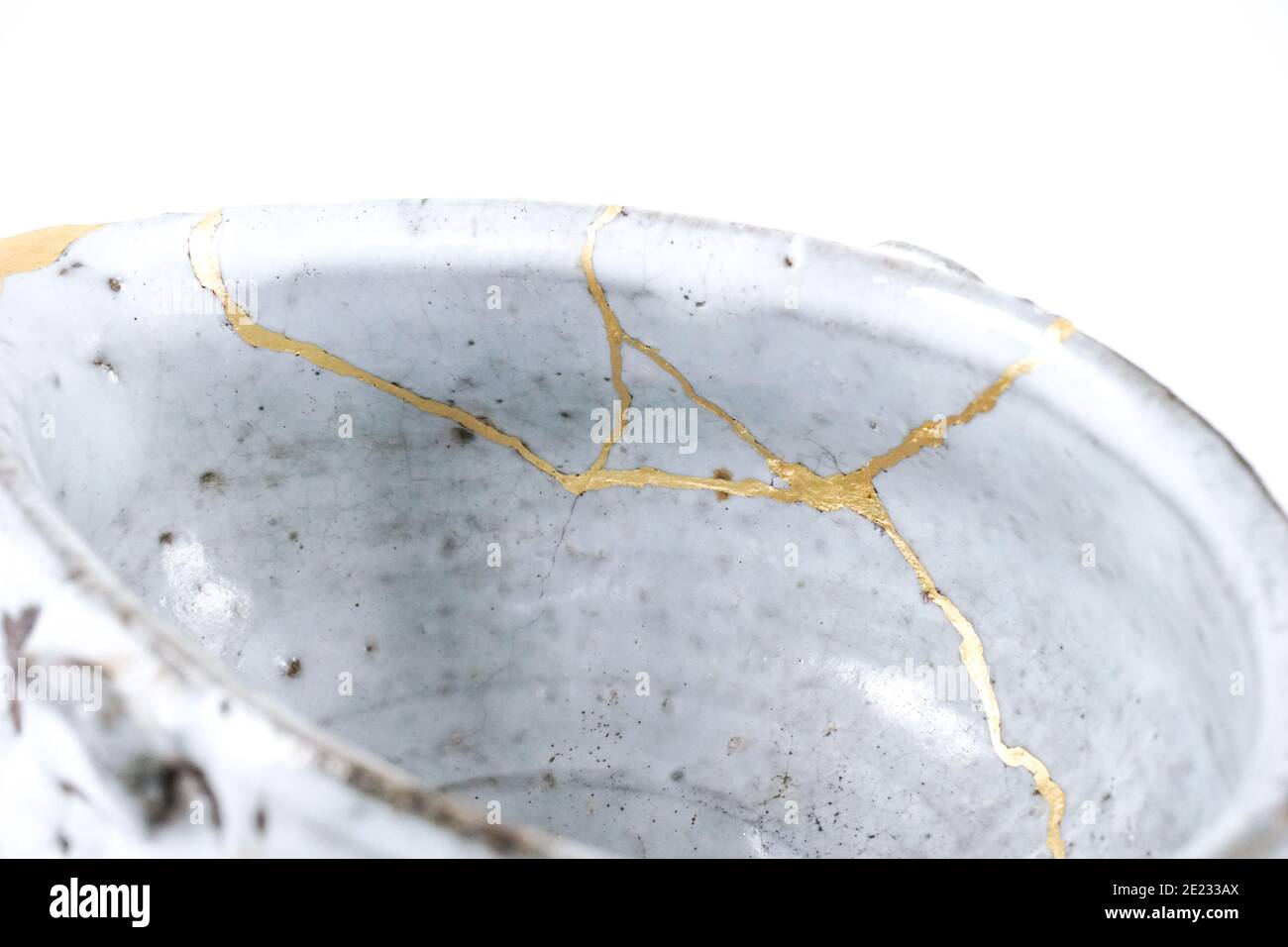 Kintsugi teapot hi-res stock photography and images - Alamy