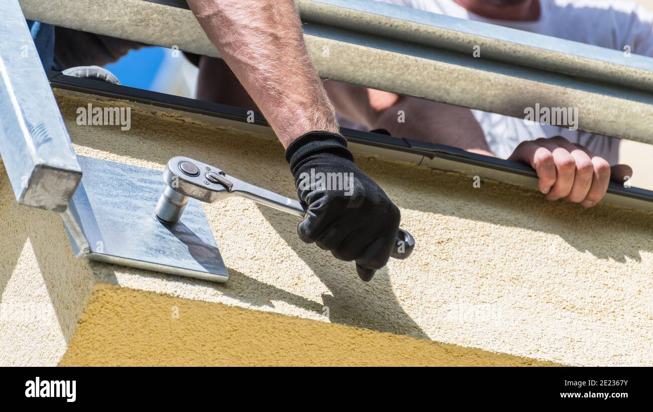 Steel fixing hi-res stock photography and images - Alamy