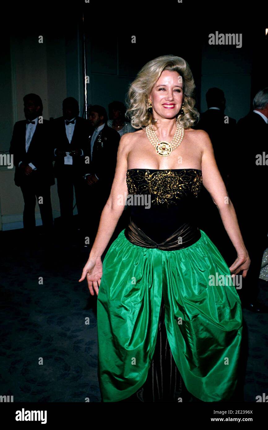 Sally Kirkland 1989 Credit: Ralph Dominguez/MediaPunch Stock Photo - Alamy