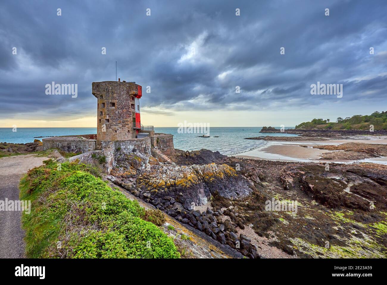 Napoleonic building hi-res stock photography and images - Alamy