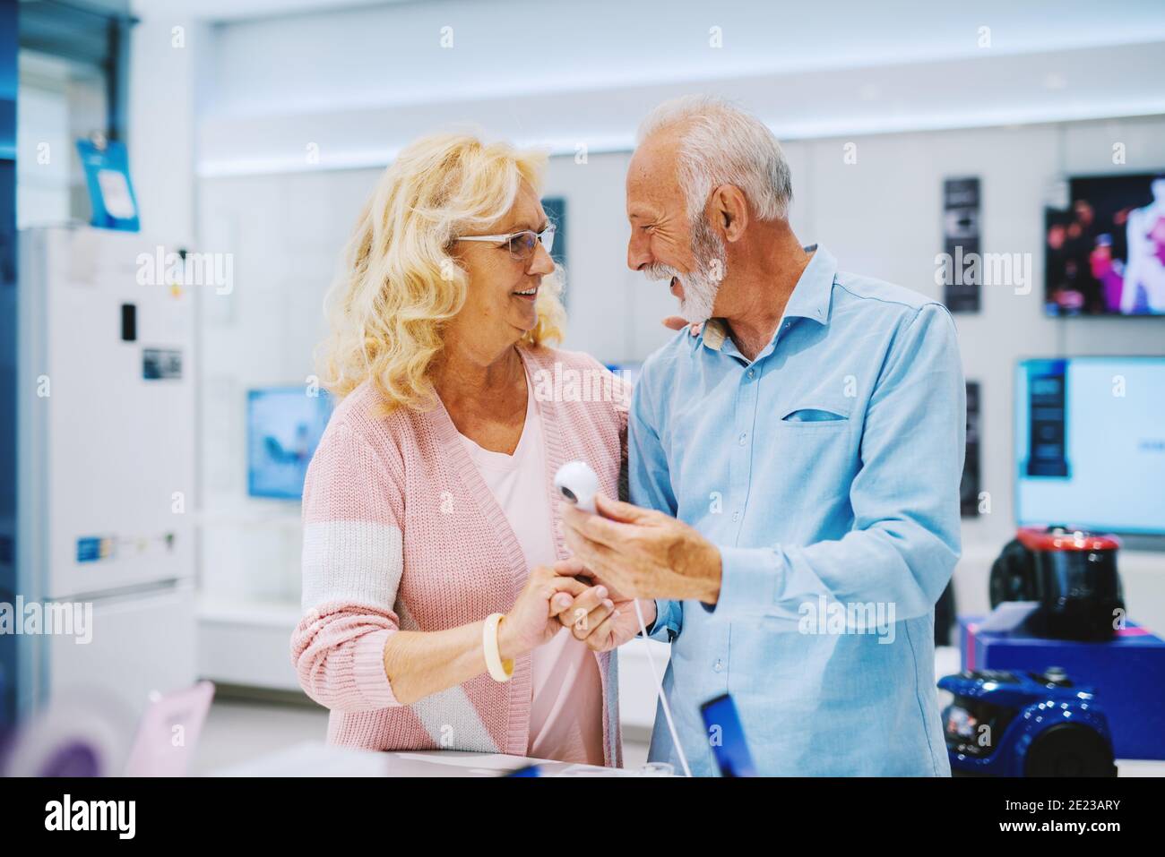 360 degree camera hi-res stock photography and images - Alamy