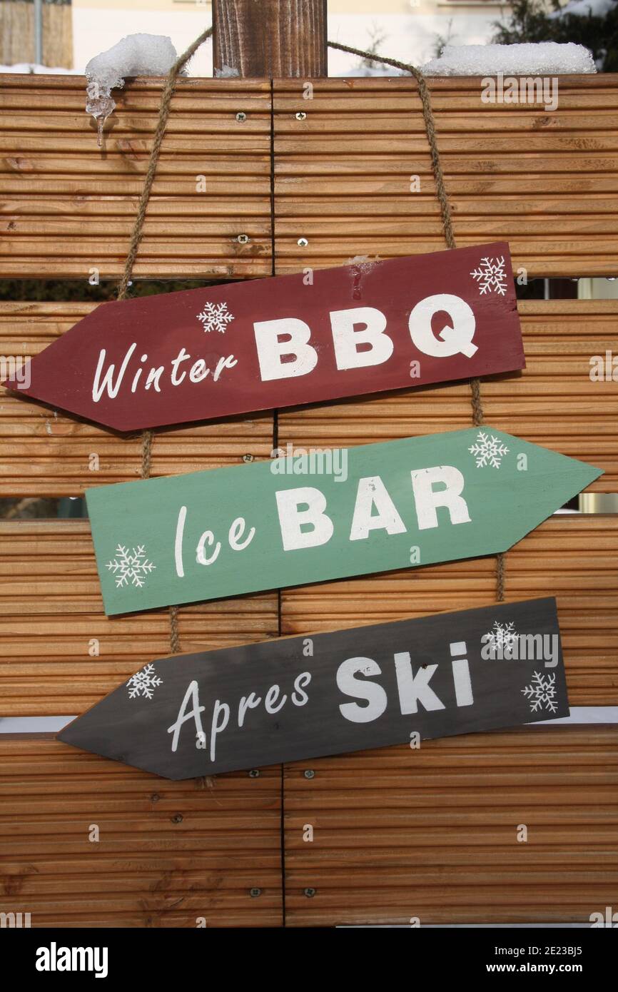 Bbq sign hi-res stock photography and images - Alamy