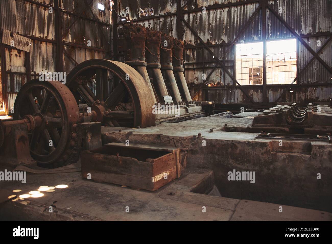 Disused rusty machines in a factory Stock Photo - Alamy