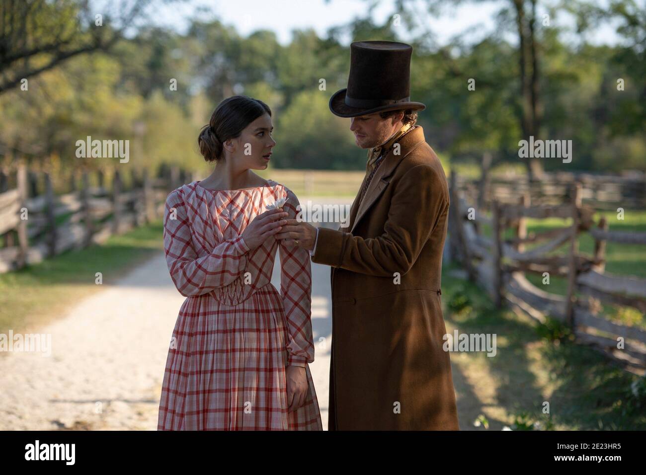 DICKINSON, from left: Hailee Steinfeld as Emily Dickinson, Finn Jones ...
