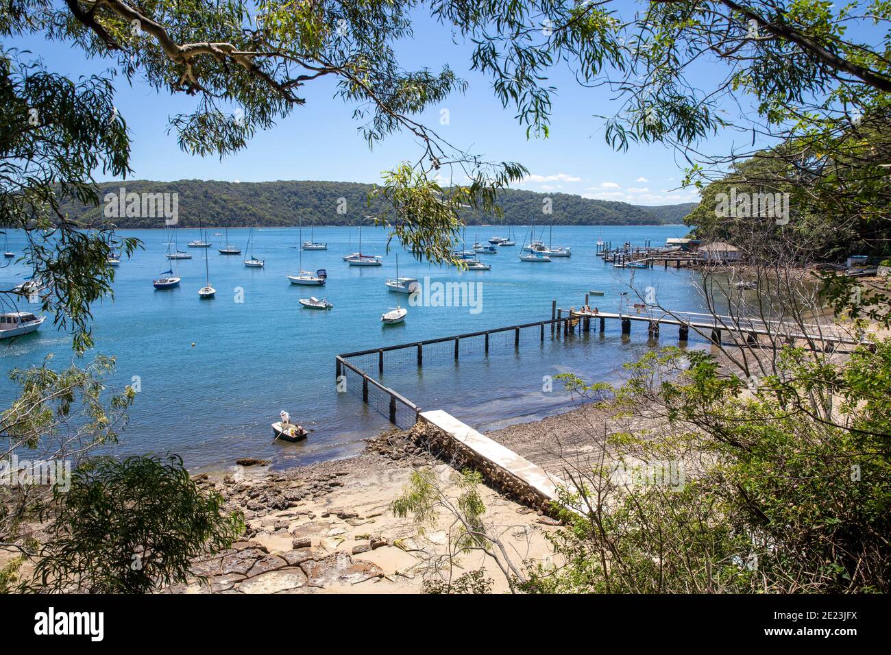 Paradise beach pittwater australia hi-res stock photography and images ...