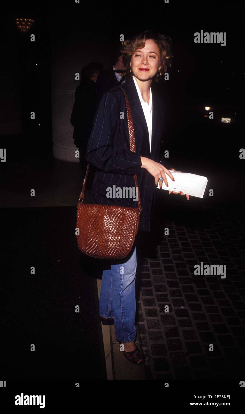 Annette bening 1991 hi-res stock photography and images - Alamy