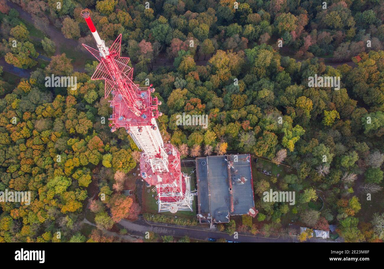 Telecommunication tower for wireless communication and the Internet ...