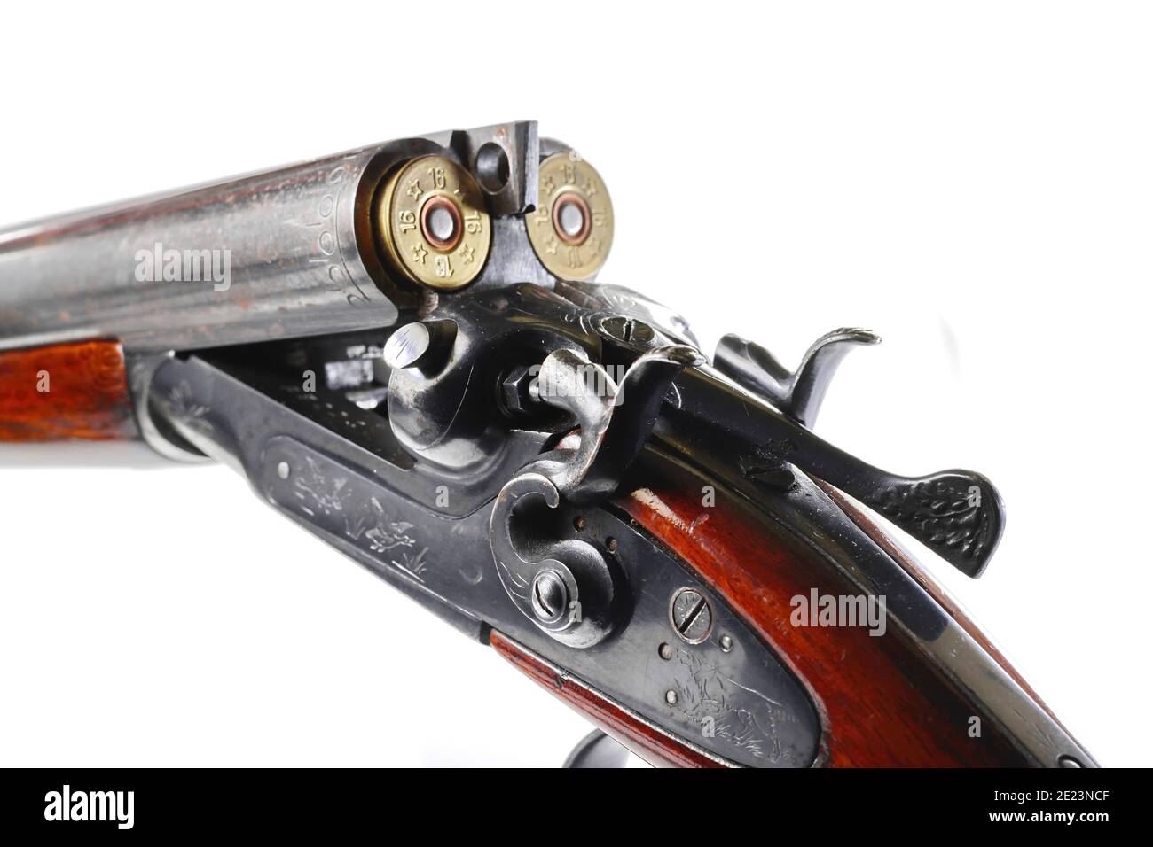Detail of Old shotgun on white. Hunting gun Stock Photo - Alamy