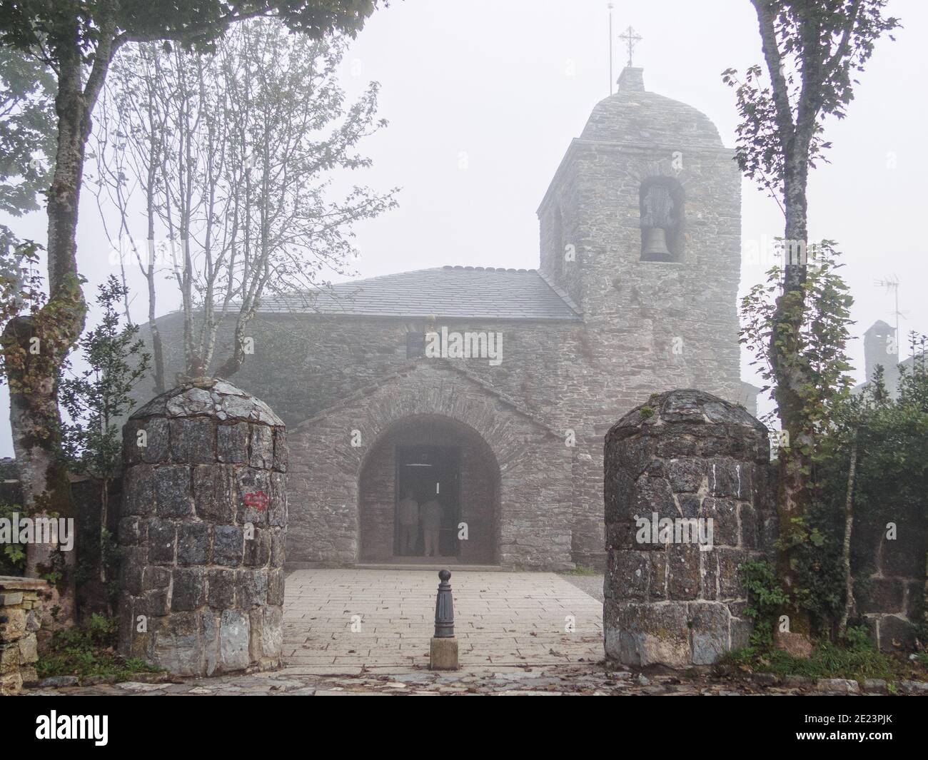 Pre romanesque architecture hi-res stock photography and images - Alamy