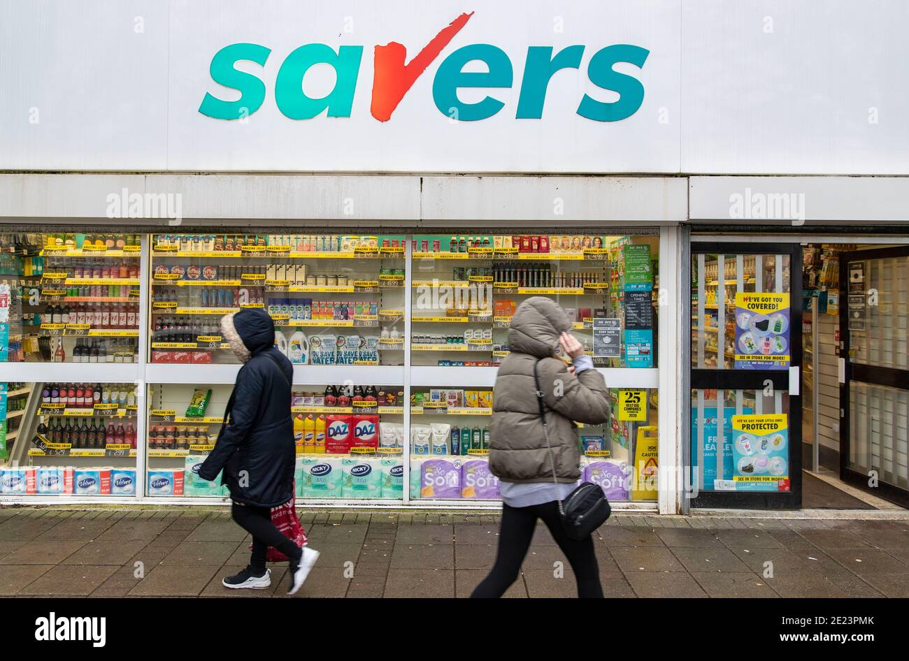 Savers logo hi-res stock photography and images - Alamy