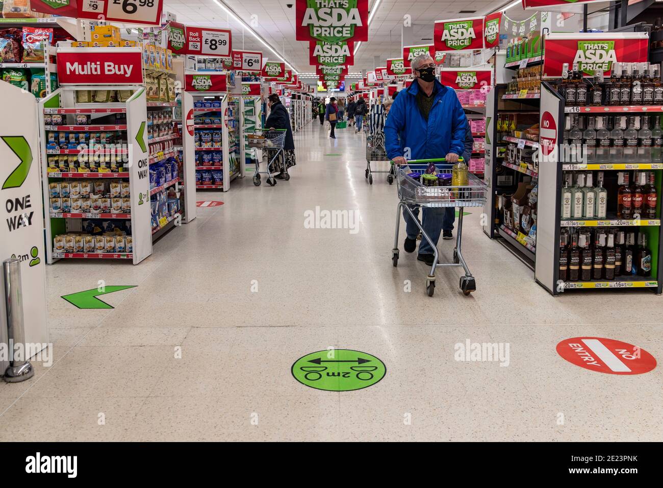 Asda supermarket general view hi-res stock photography and images - Alamy
