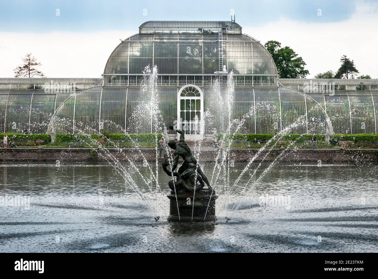 Kew Gardens Palm House Stock Photo - Alamy